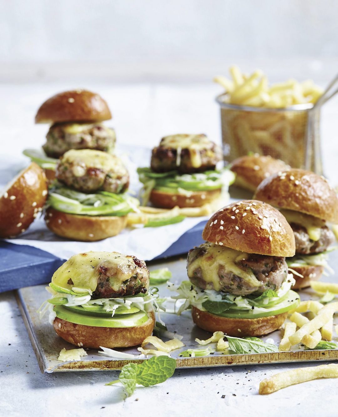 Pork sliders with mint salsa – Food & Home Magazine