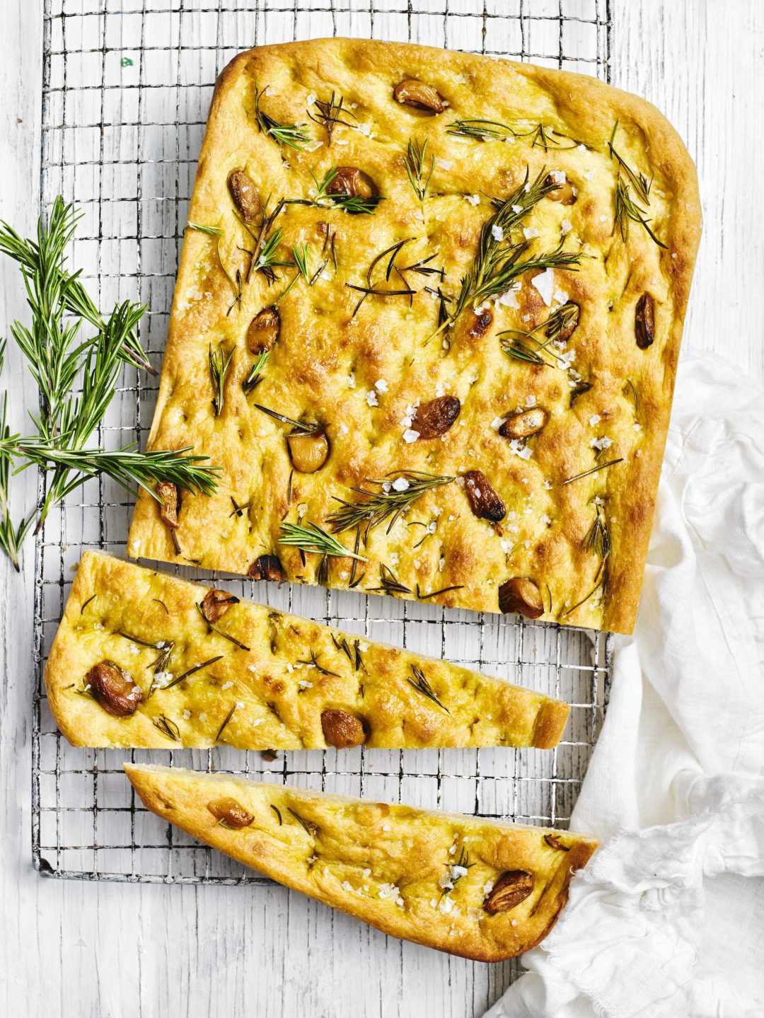 Classic focaccia – Food & Home Magazine