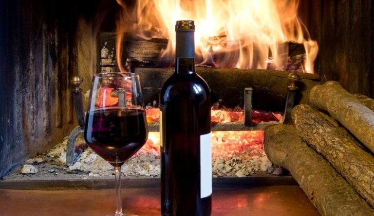 5 cosy wine farms near Cape Town to make the most of a rainy day – Food ...