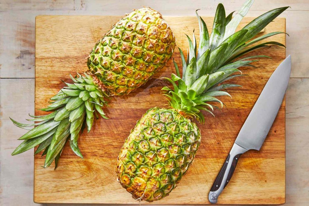 How to cut a pineapple – Food & Home Magazine