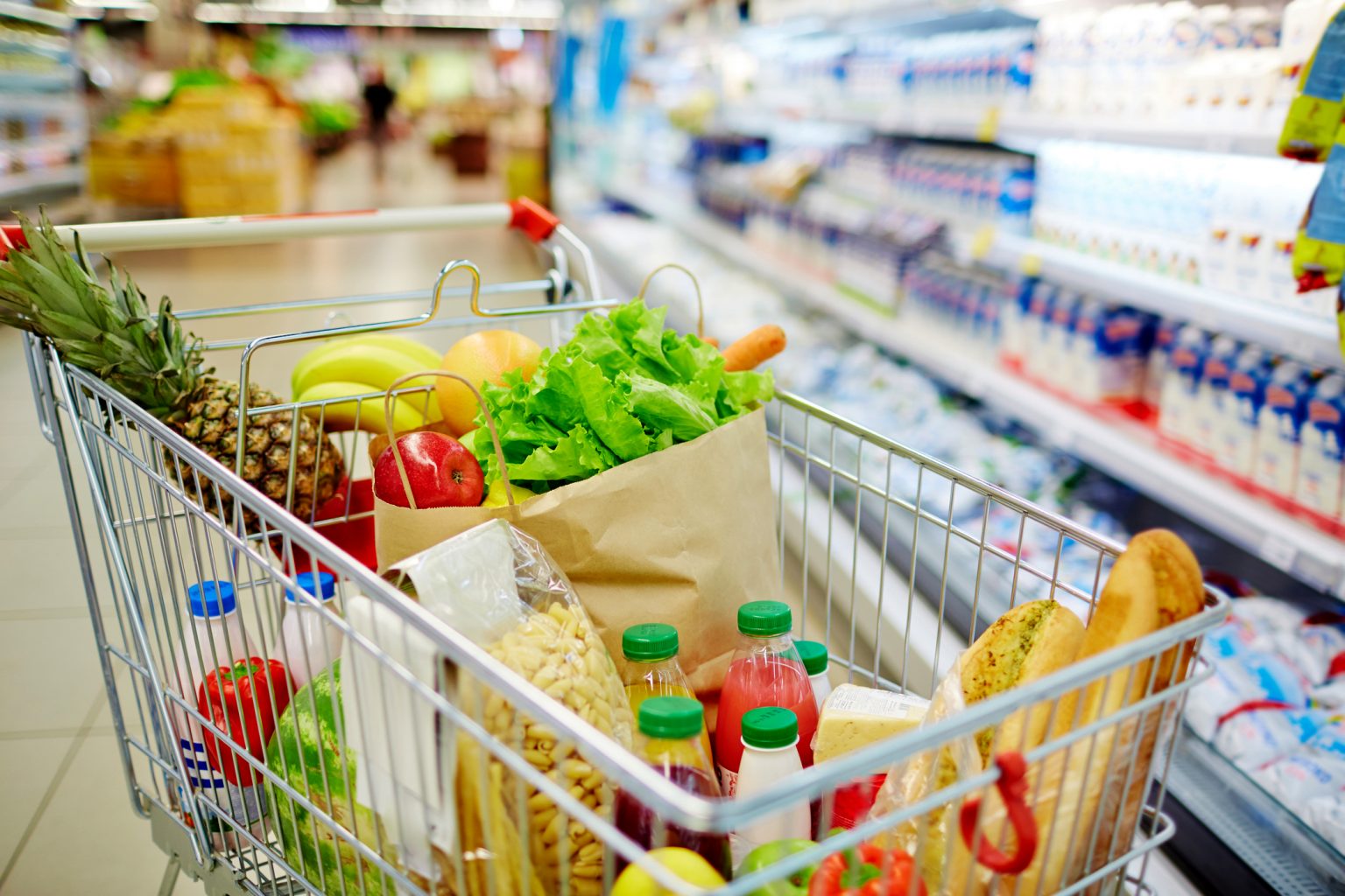 10 ways to save money on your next grocery run – Food & Home Magazine
