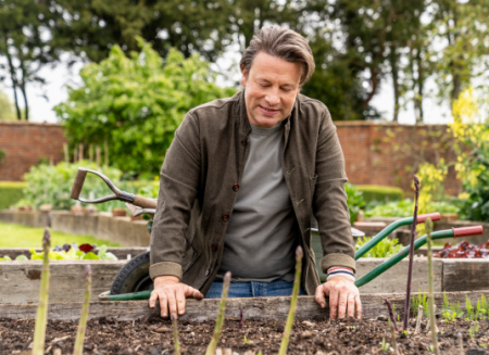 Jamie Oliver’s new show “Jamie Oliver: Seasons” premieres tonight, and ...