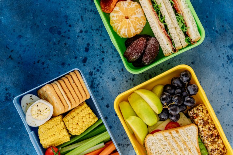 The best foods for school lunches to keep kids focused and hydrated ...