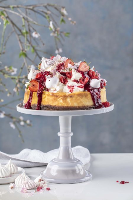 Berry Eton mess cheesecake – Food & Home Magazine
